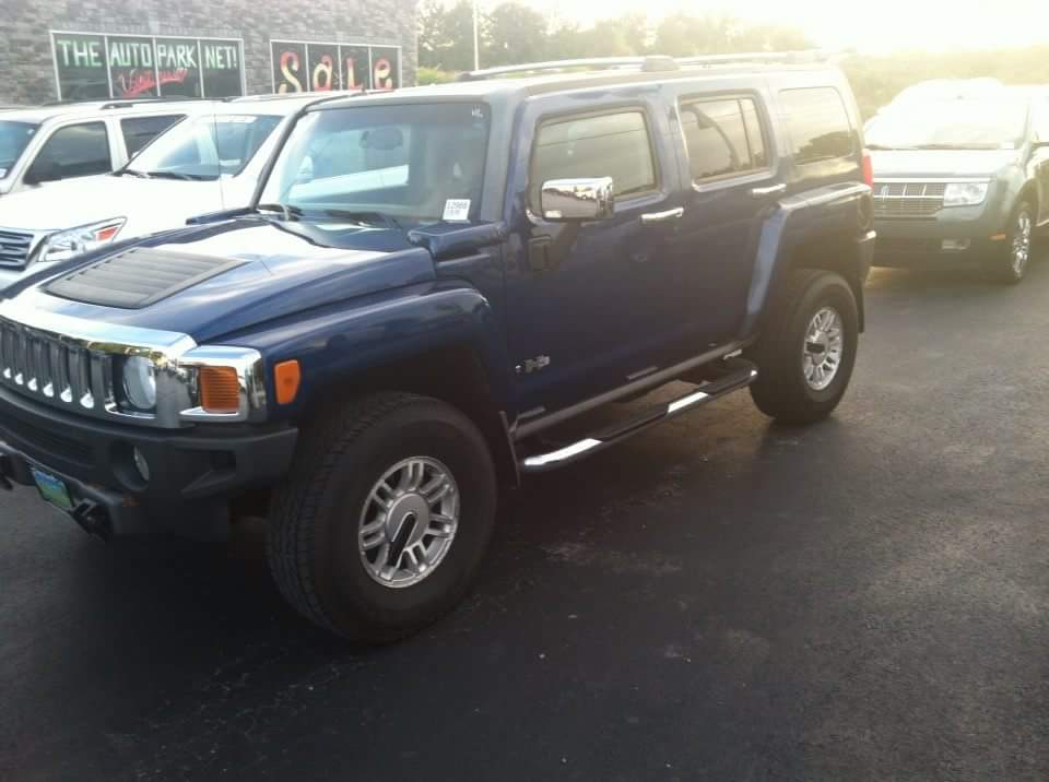 Hummer H3 2022 Blue